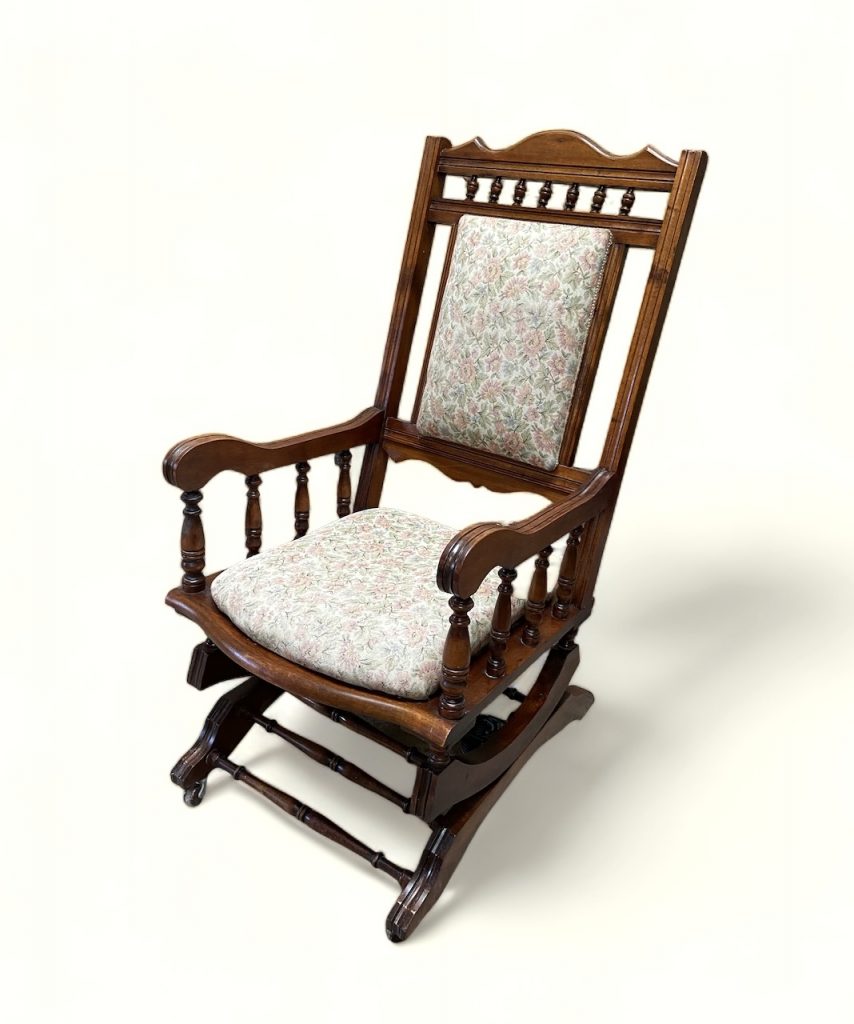 Antique Traditional American Rocking Chair / c.1920 / FREE DELIVERY ...
